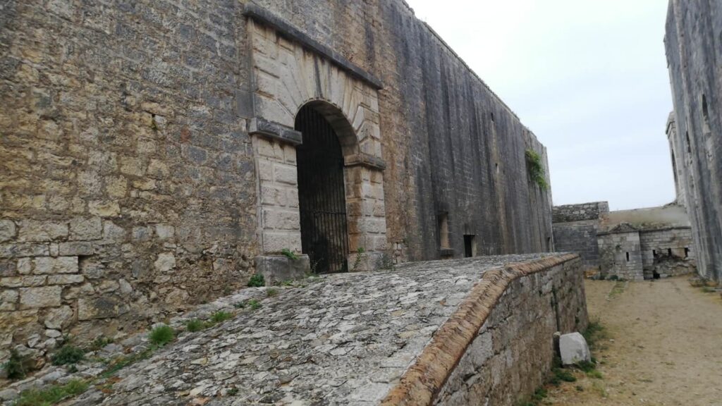 Kompletan vodič za grad Krf: sve atrakcije i znamenitosti - SKIP - Samo ...